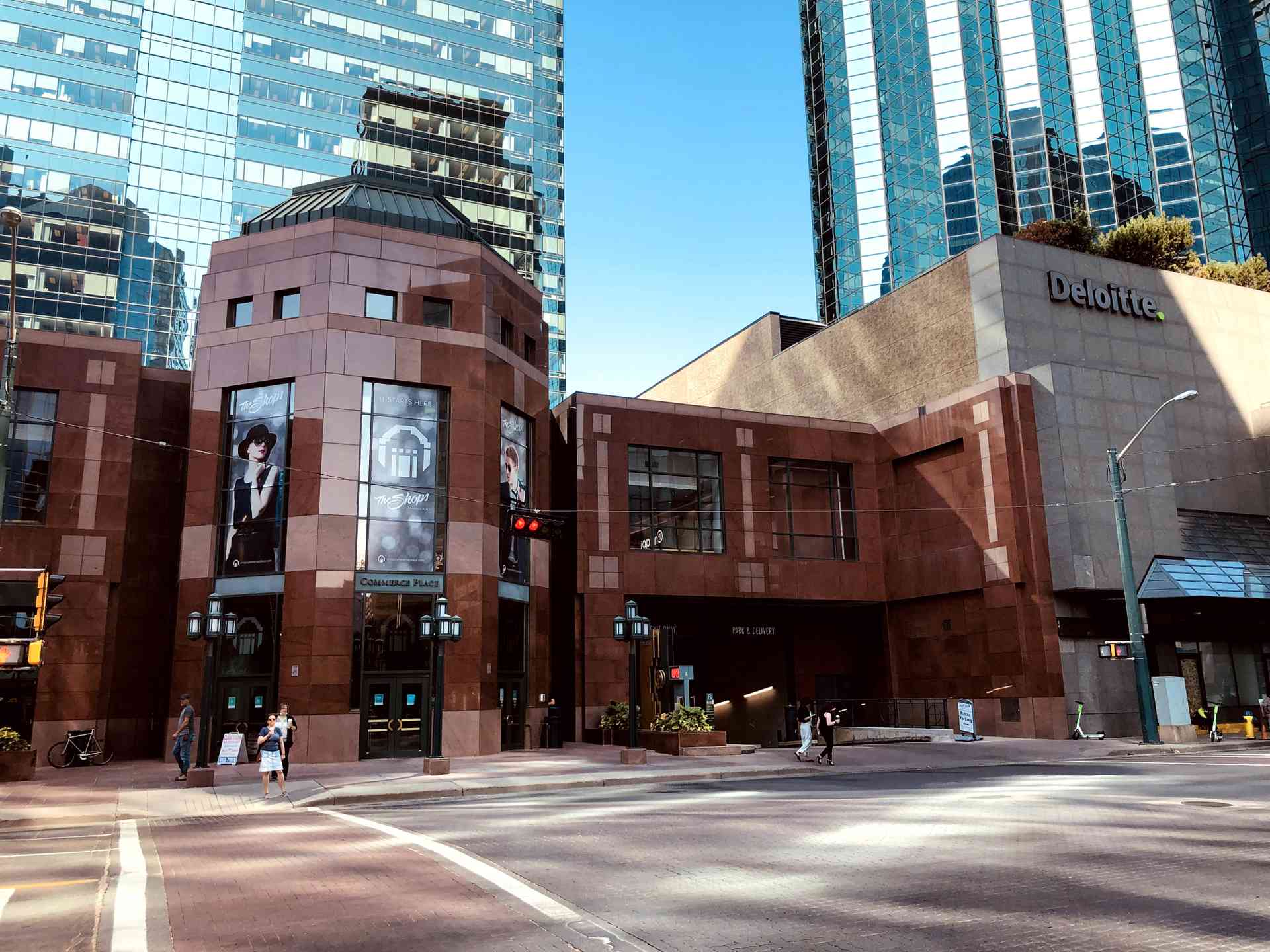 Commerce Place Parking